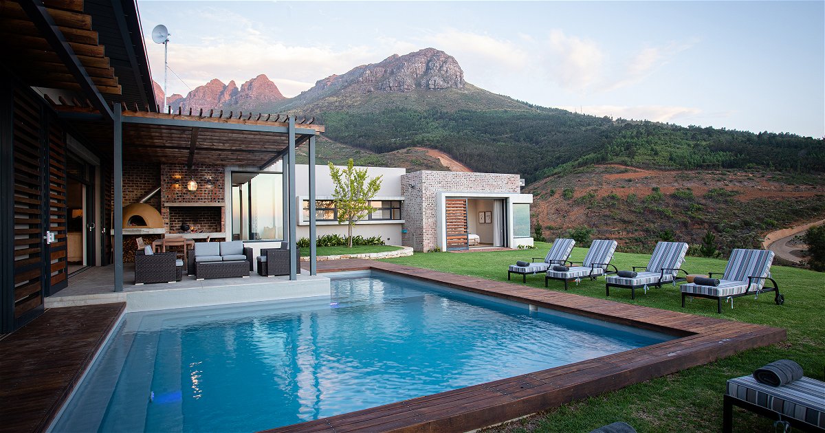 Helderberg Endless Views - Icon Villas