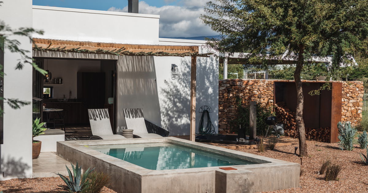 The Rock Martin Villa - McGregor | Lifetree Escapes