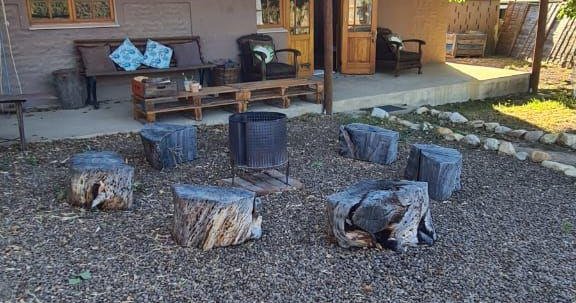 R62 Stoepsit (Montagu) - The Minimalist