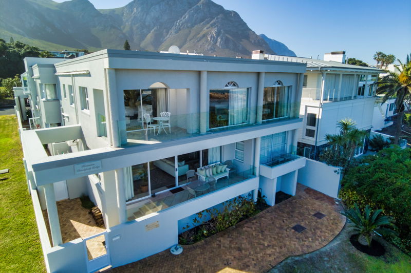 Beachfront Lodge in Hermanus | Hermanus Beachfront Lodge