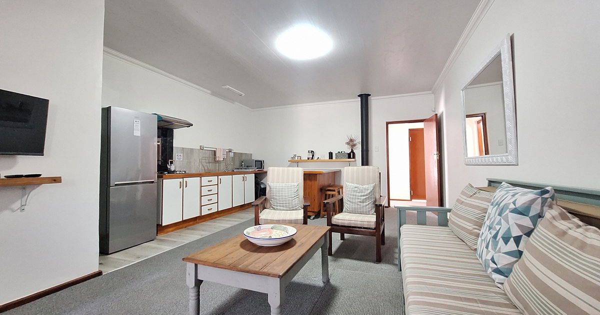 Homely Family Suite - Discounted rates for longer stays. - High Level ...