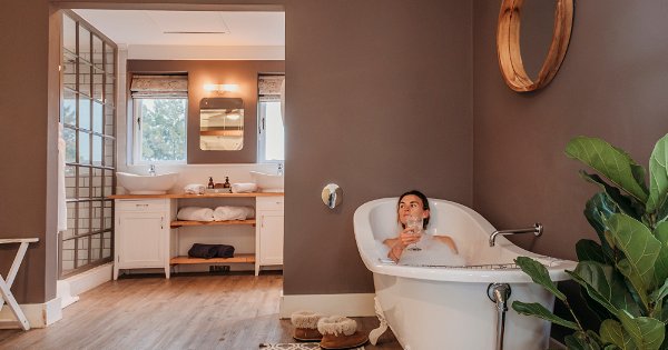 Accommodation - White Water Farm