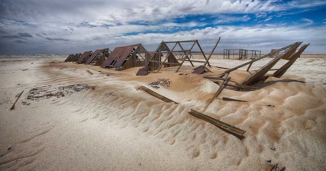 SHIPWRECKS AND DIAMONDS - Guided Tour to Conception and Meob Bay - The ...
