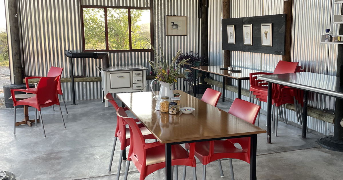 Camp 360° - Erongo Rocks - Farmhouse & Camping