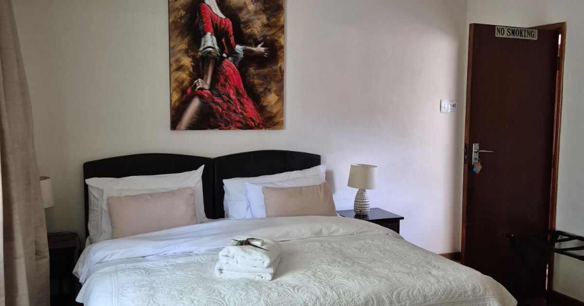 Room 8 - Afton Cape Town