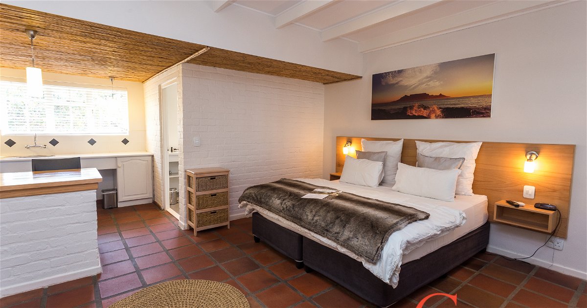 Private Suites - Albourne Boutique Guest House