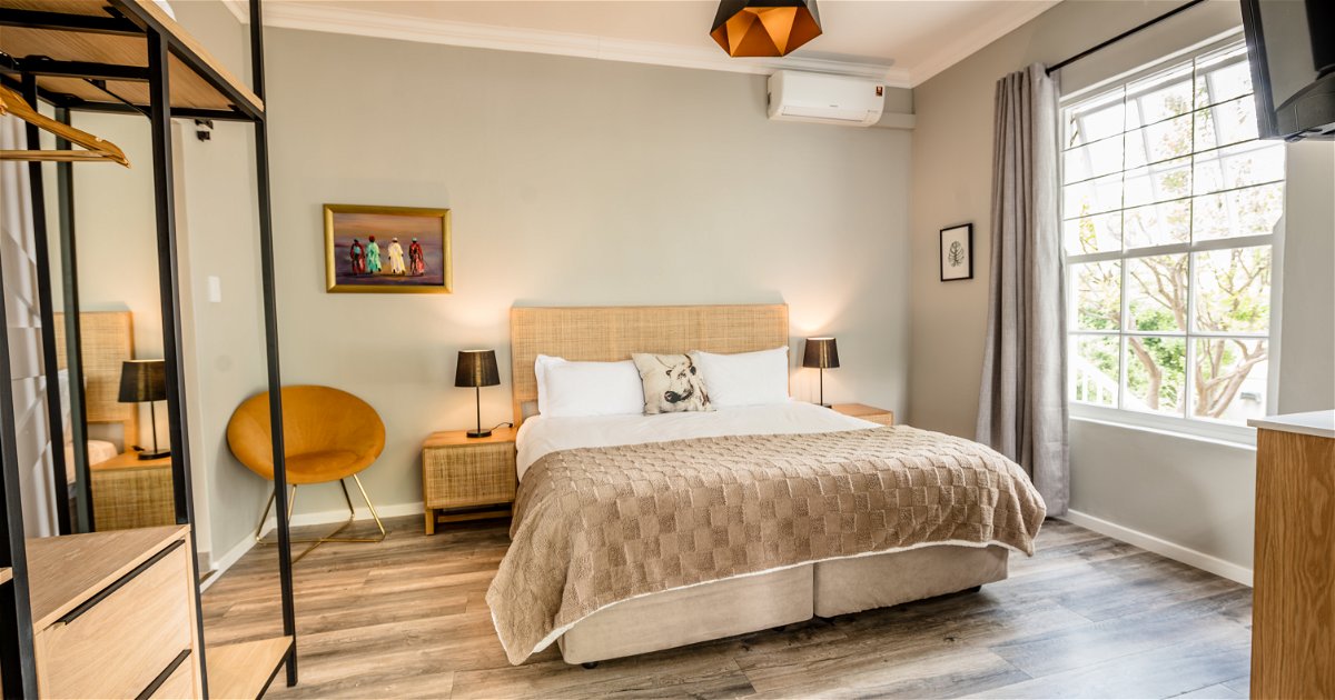 Room One - Chardonnay - Corner House Residence