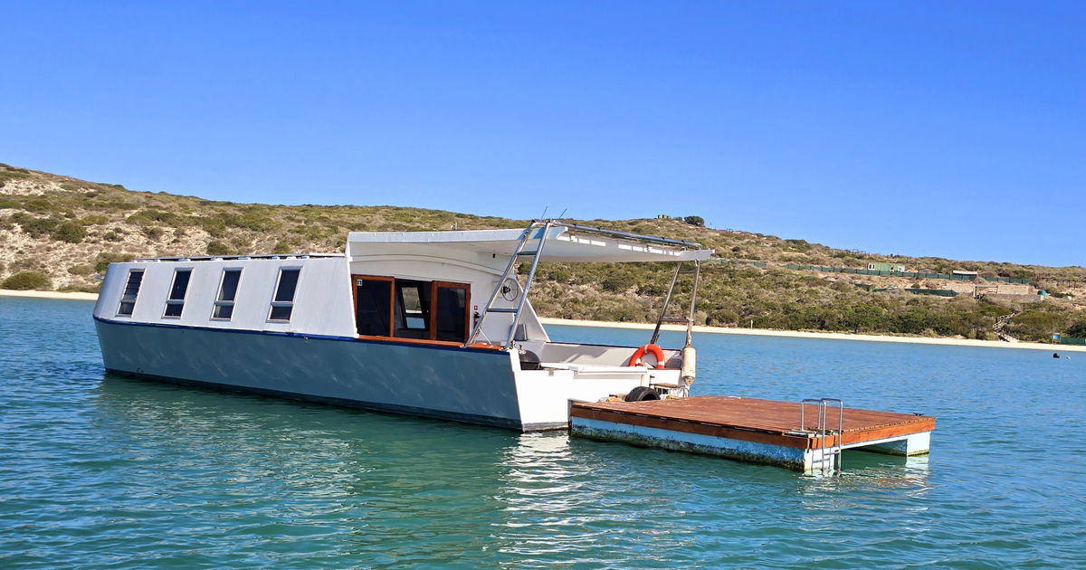 The Eden boat - Kraalbaai Lifestyle Houseboats
