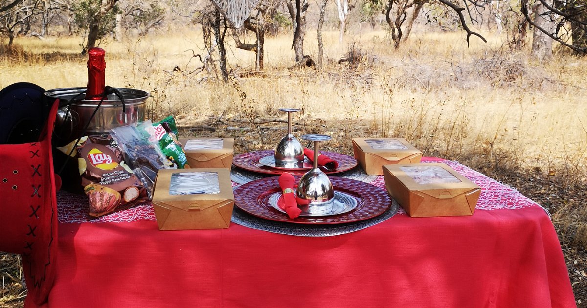 Sweetheart Surprise (11 AM) - Harties Horse Trail Safaris