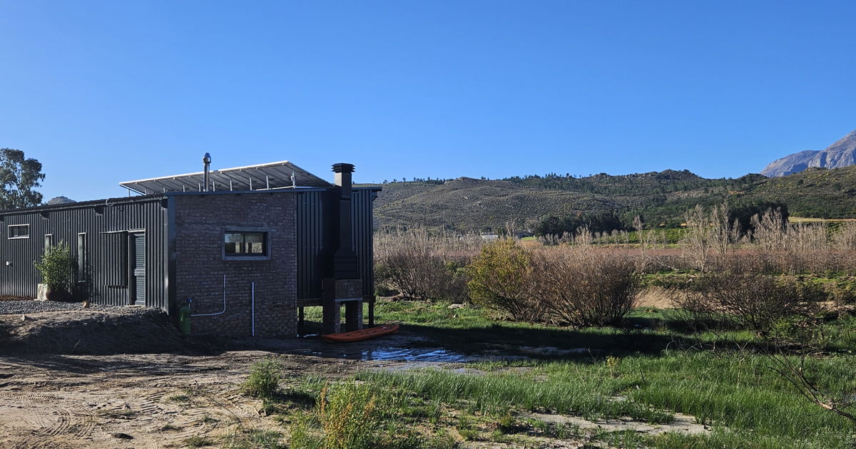 Joubert (II) couple cabin pod - River Edge Accommodation