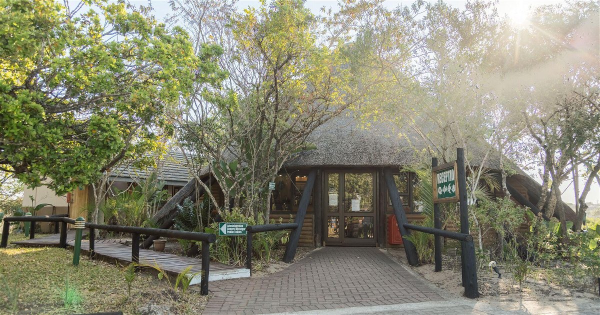 Sodwana Bay Lodge Hotel: accommodation, fishing and diving