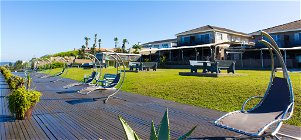305 Guest House Amanzimtoti luxury B&B accommodation
